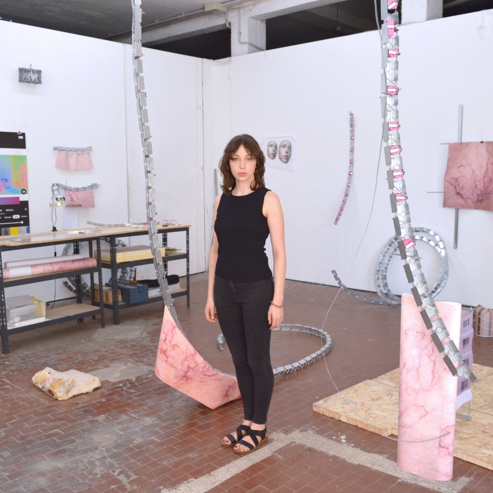 A screen has no edges, the solo exhibition of Emanuela Moretti in Rome ...